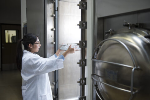 Sterile Packaging for Medical Devices: A Comprehensive Guide - PRO-TECH ...